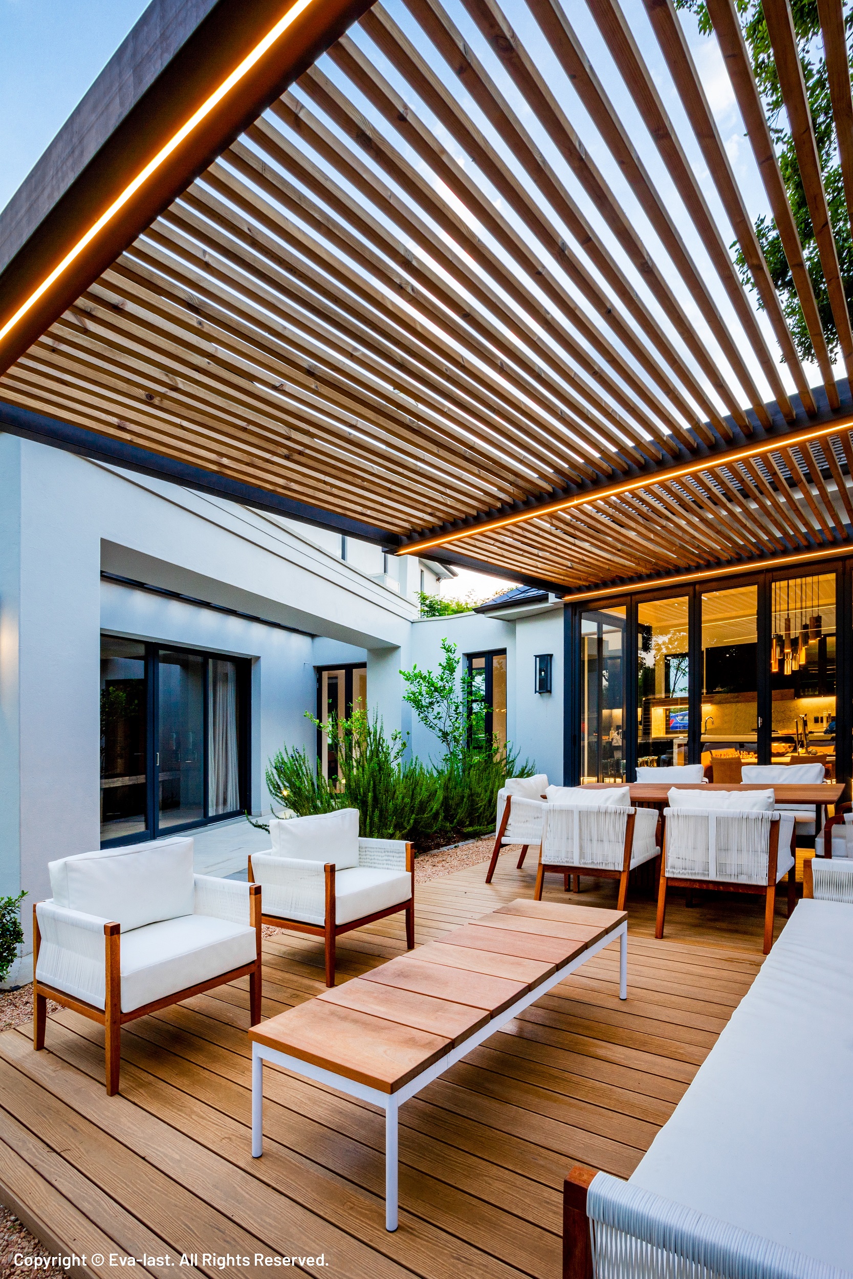 The Benefits of Composite Decking: Everything You Need to Know ...